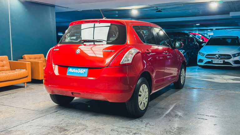 Suzuki Swift GA 1.2 MT - Auto360